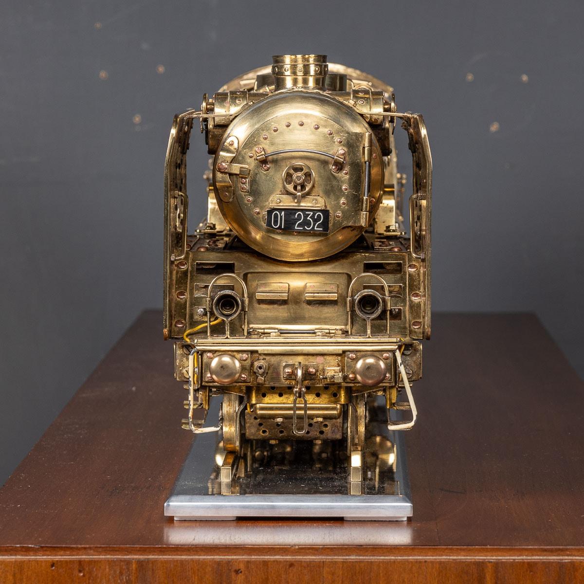 20th Century Brass Deutsche Reichsbahn Class 01 Locomotive and Track ...