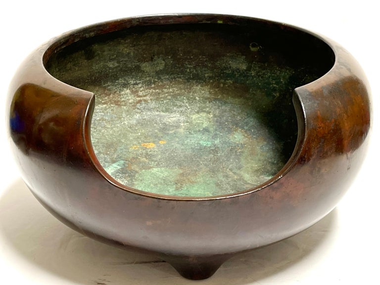 20th Century Bronze Asian Inspired Three Footed Bowl For Sale at 1stDibs