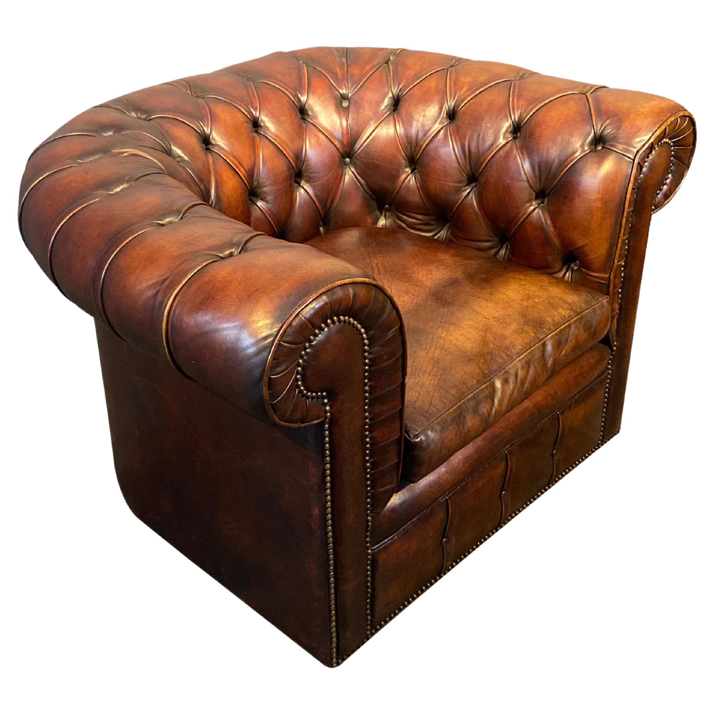 20th Century Brown Leather Chesterfield Club Armchair For Sale at 1stDibs