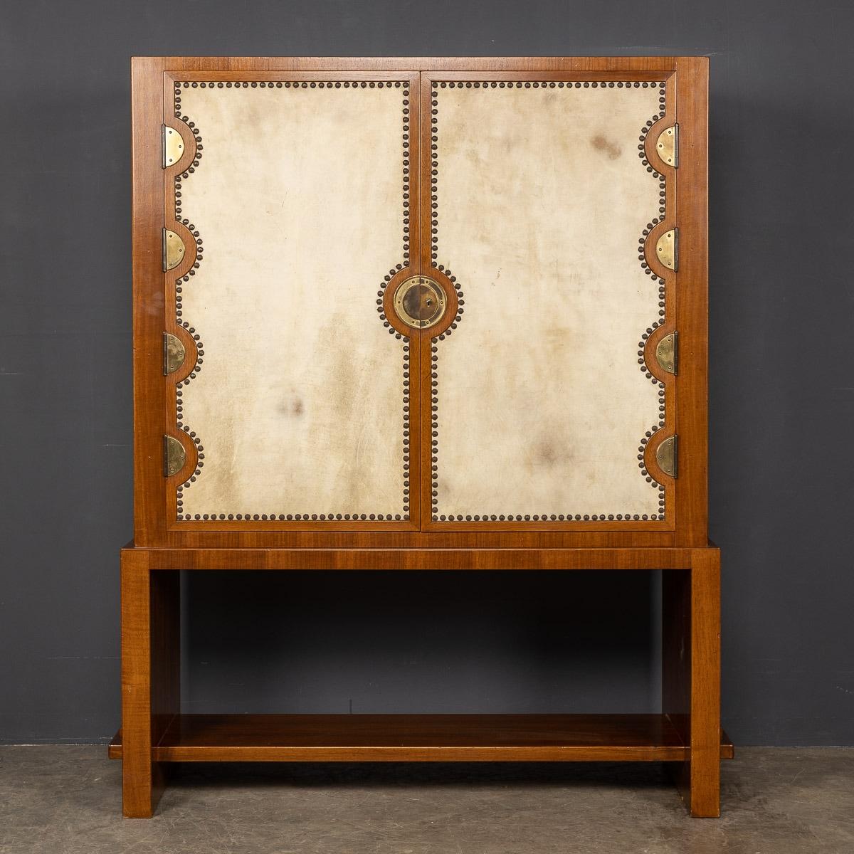 20th Century Bruno Paul Art Deco Cocktail Cabinet, c.1930 at 1stDibs