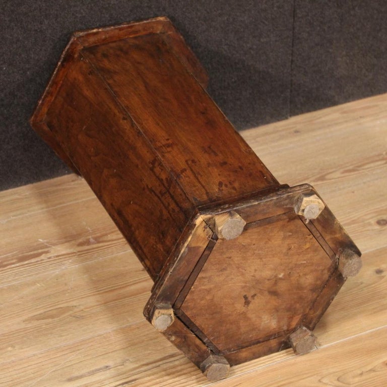 20th Century Carved Walnut and Beech Italian Column, 1920 at 1stDibs