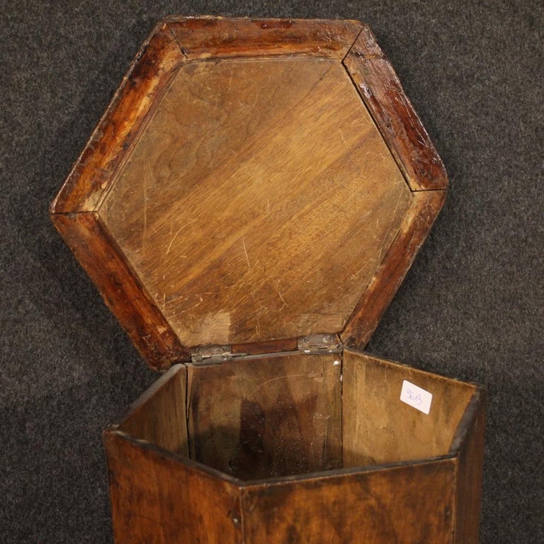 20th Century Carved Walnut and Beech Italian Column, 1920 at 1stDibs