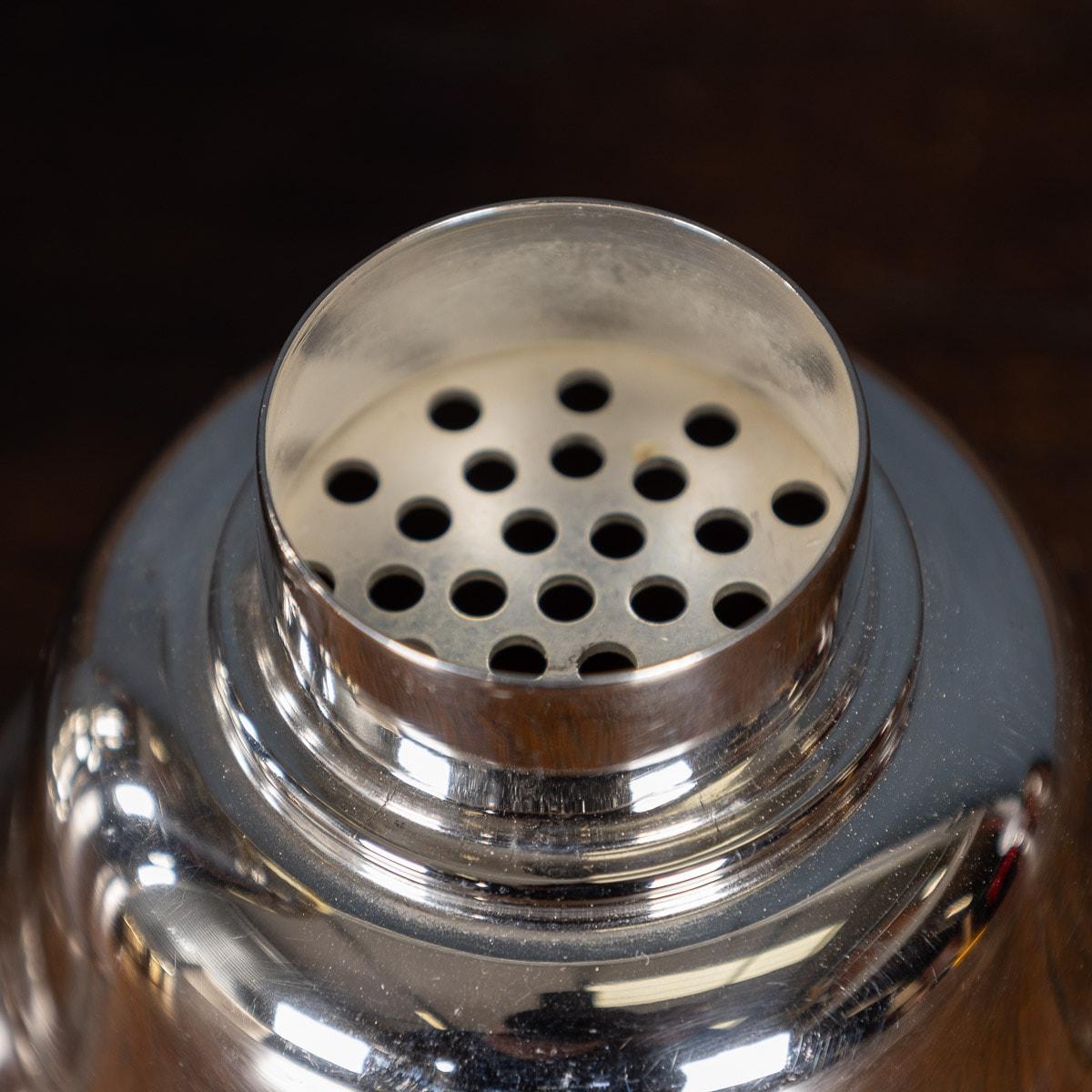 20th Century Continental "Recipe" Cocktail Shaker For Sale at 1stDibs