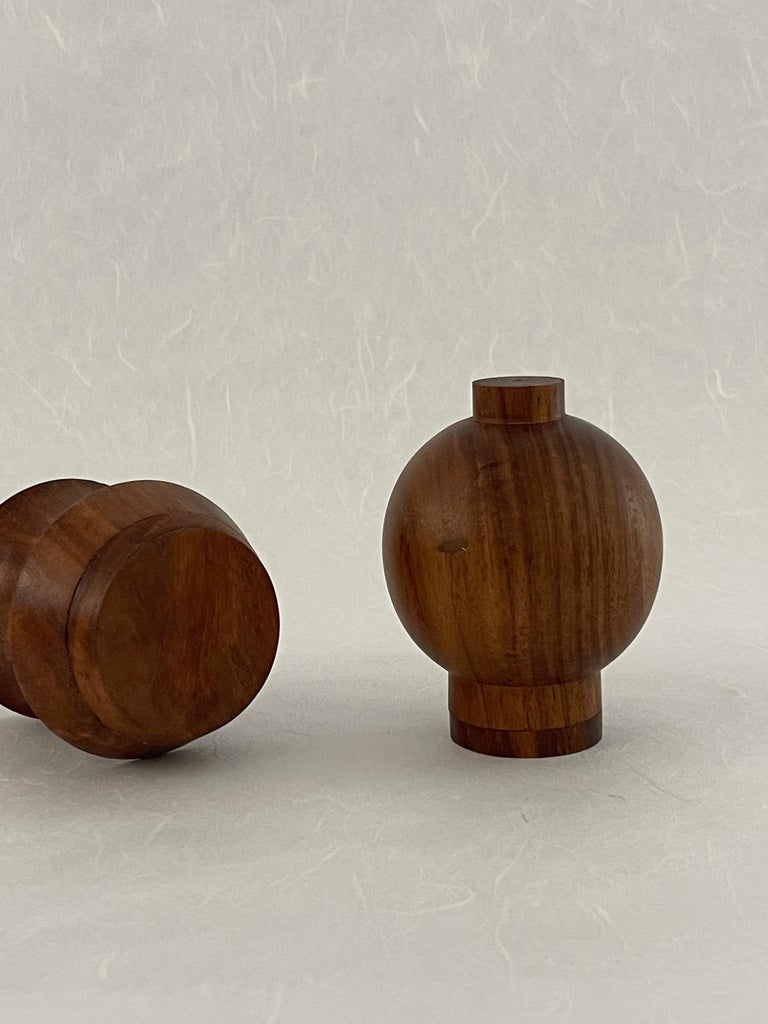 20th Century Danish Walnut S/P Shakers For Sale at 1stDibs