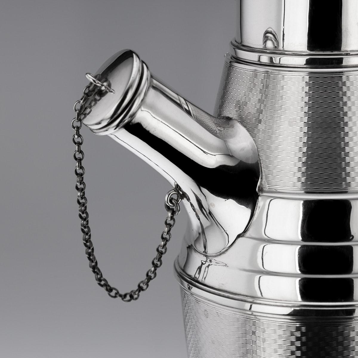 20th Century English Art Deco Solid Silver Cocktail Shaker, London, c ...