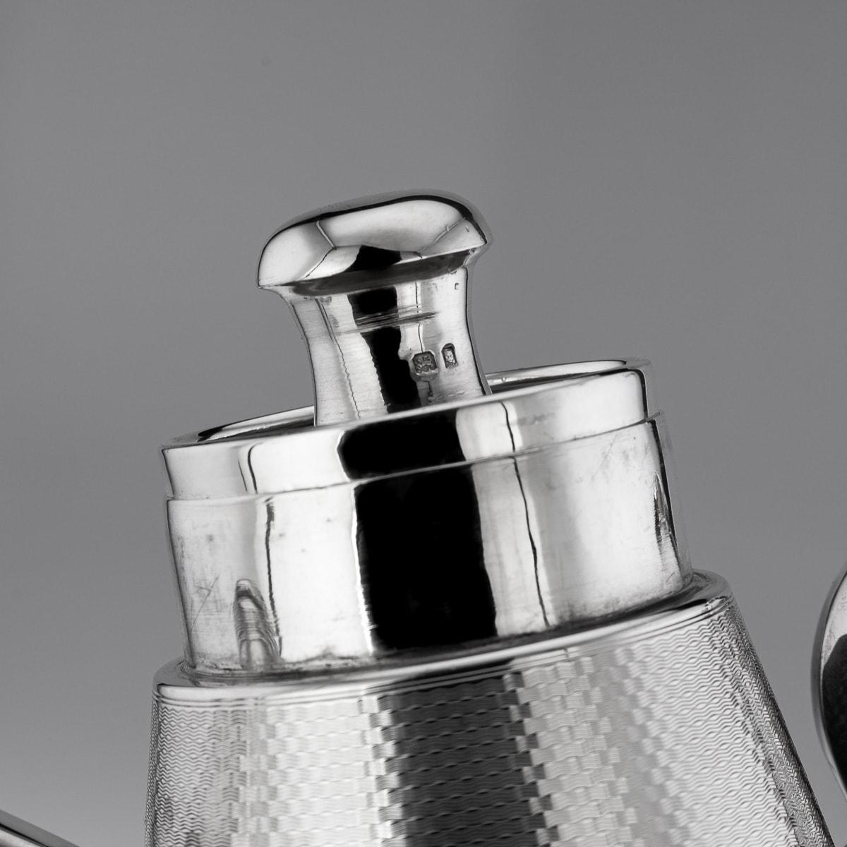 20th Century English Art Deco Solid Silver Cocktail Shaker, London, c ...