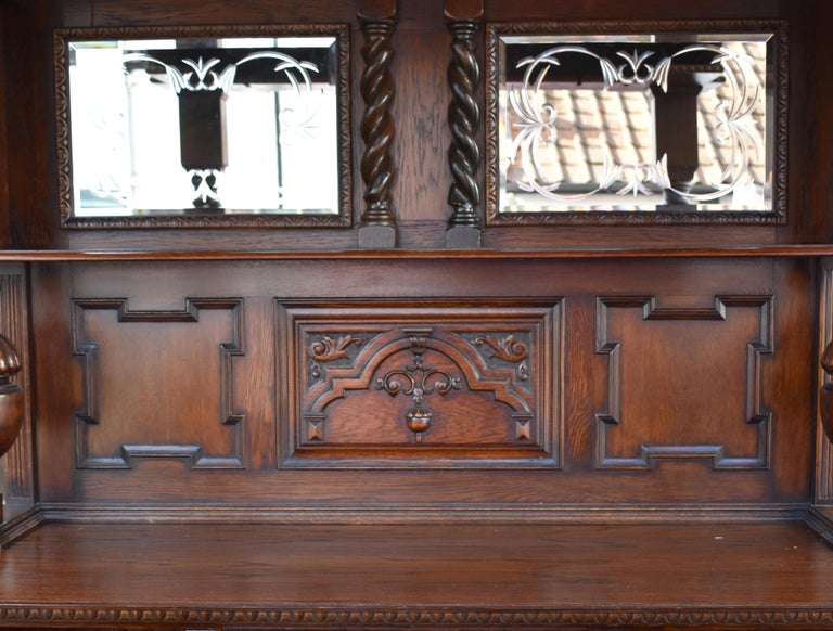 20th Century English Jacobean Style Carved Oak Bar For Sale at 1stDibs