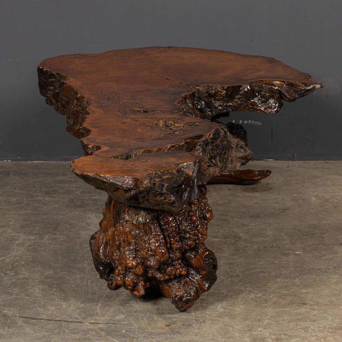 20th Century English Natural Elm Wood Table For Sale at 1stDibs