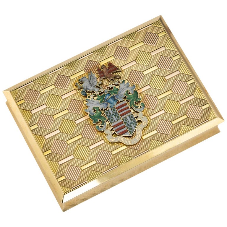 20th Century English Presentation 18-Karat Solid Gold and Enamel Snuff ...