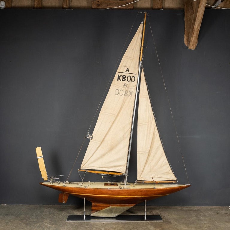 20th Century English Racing Wood Pond Yacht, c.1960 For Sale at 1stDibs