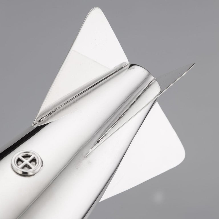 20th Century English Silver Plated "Rocket" Cocktail Shaker at 1stDibs