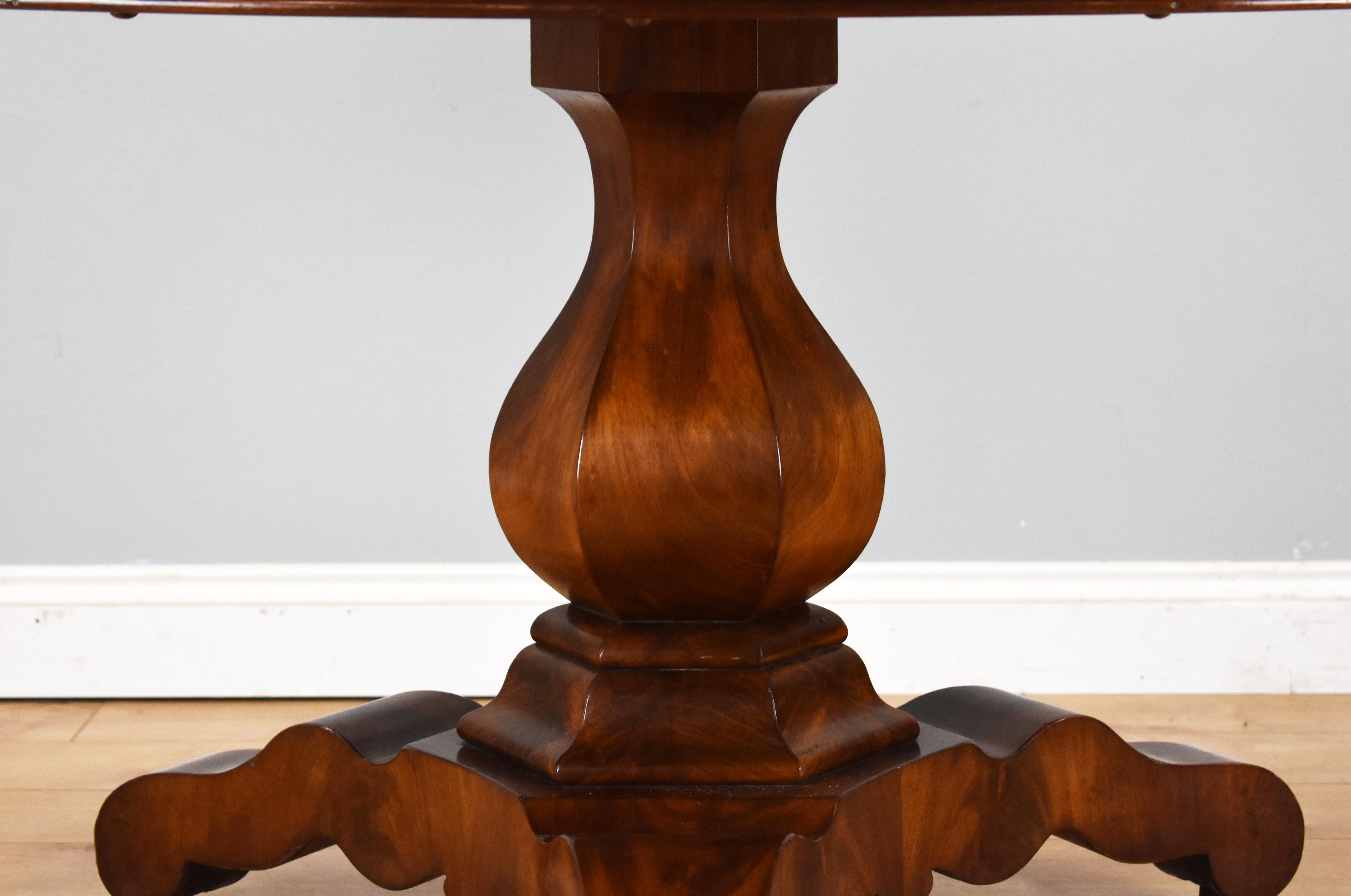 20th Century English Victorian Mahogany Circular Library Table For Sale ...