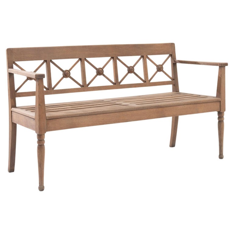 20th Century English Wooden Bench For Sale at 1stDibs
