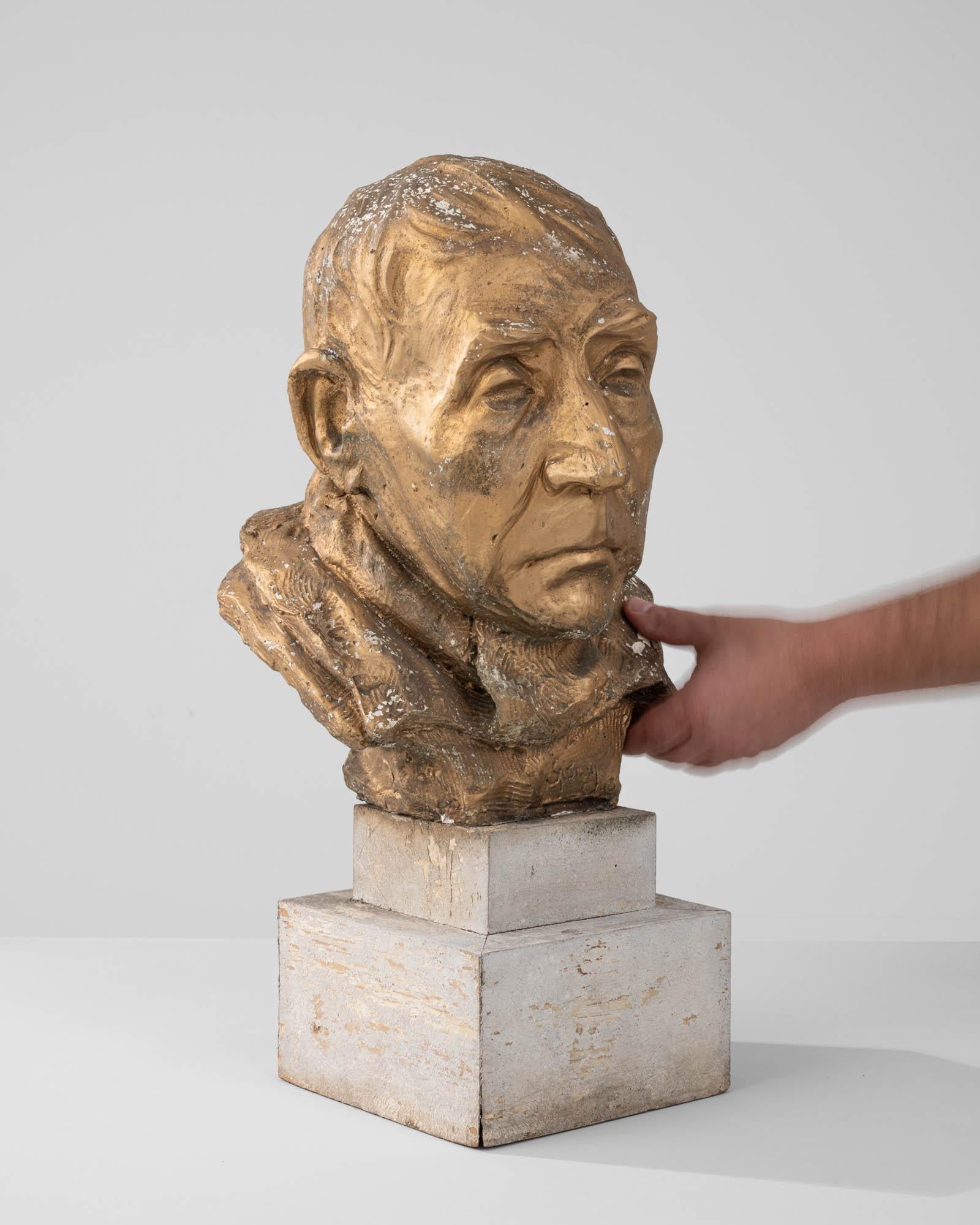 20th Century European Plaster Bust For Sale at 1stDibs