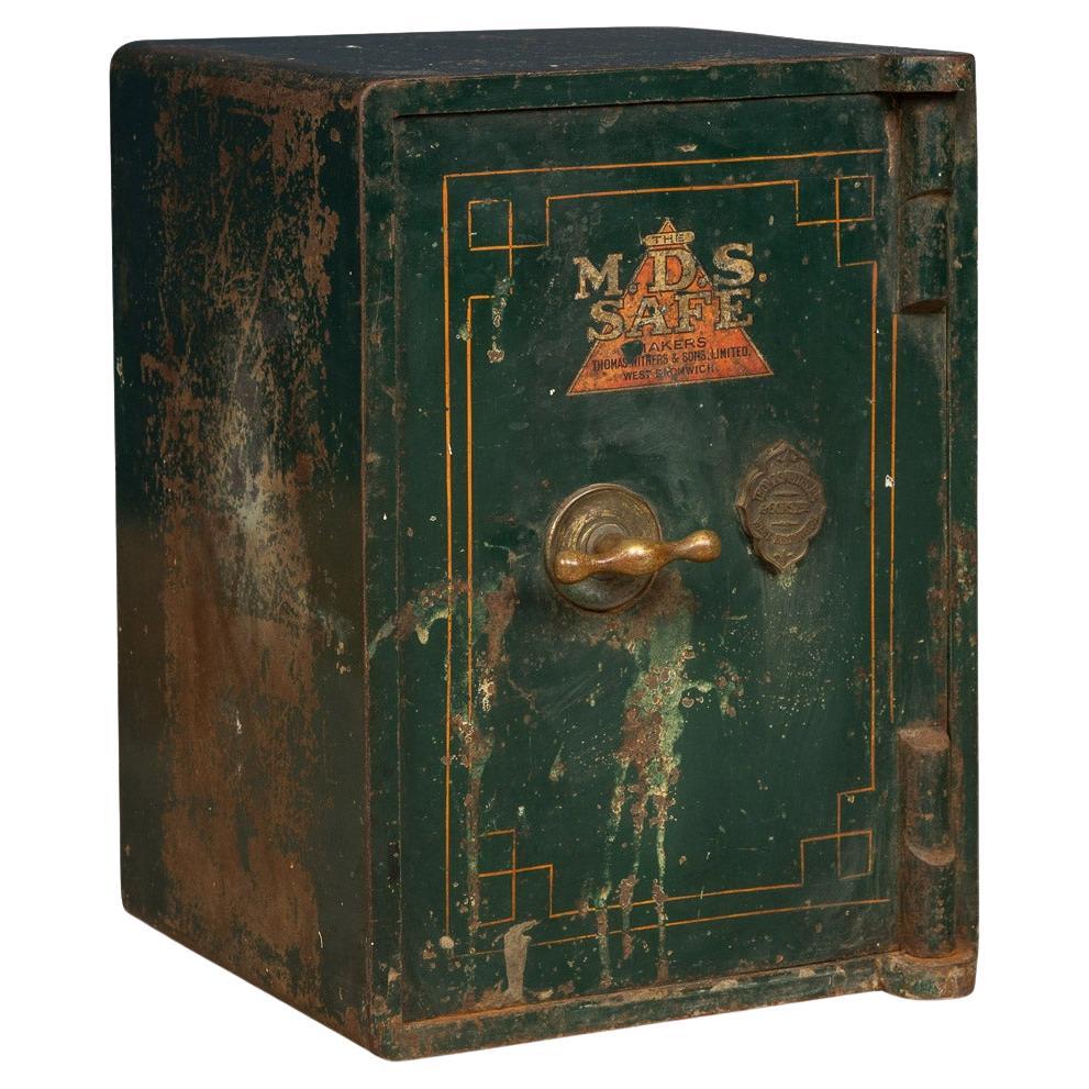 Antique Wells Fargo Heavy Iron Red Fire Proof Stagecoach Strong Box ...