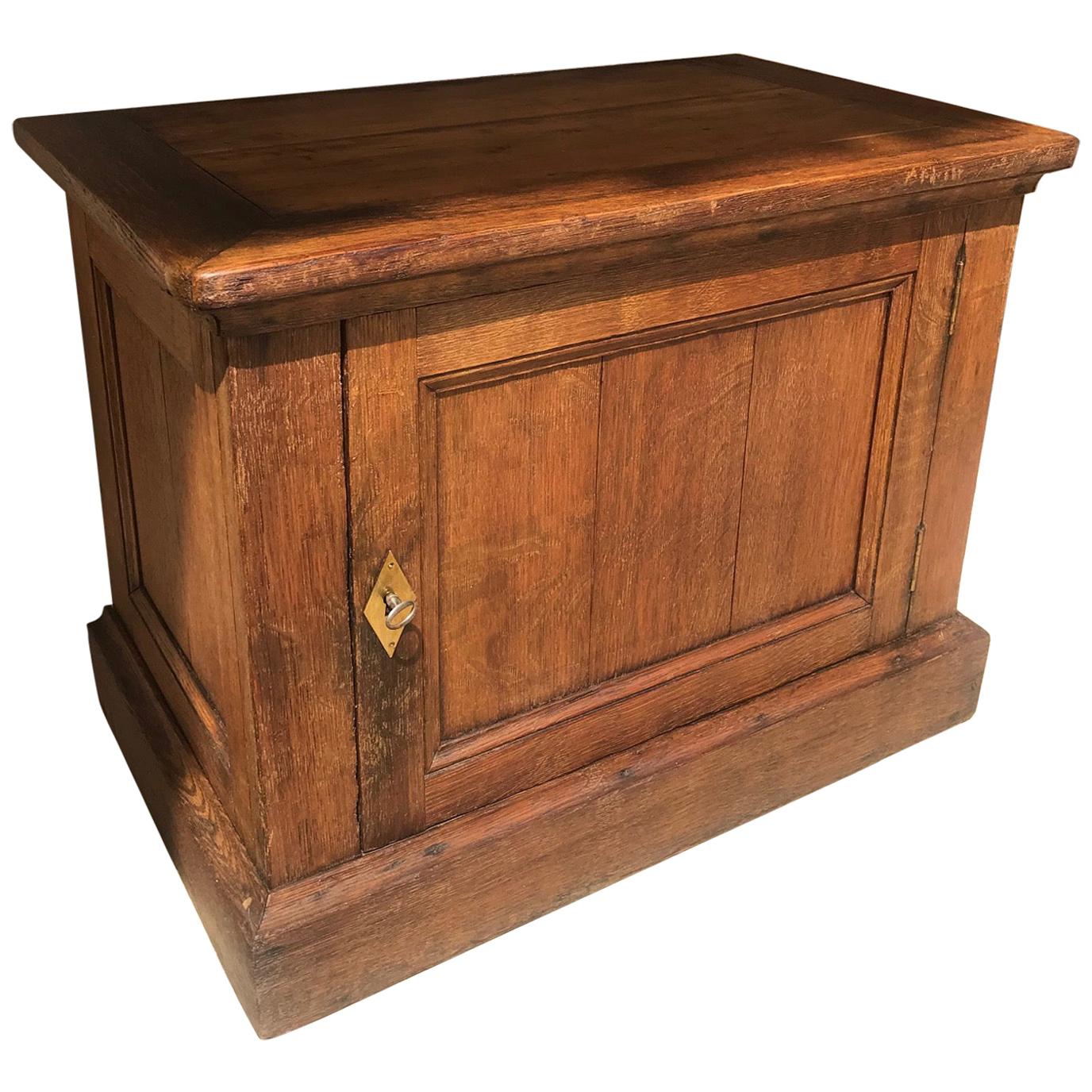 Pocket Side Table in Natural and Bone White Oak For Sale at 1stDibs