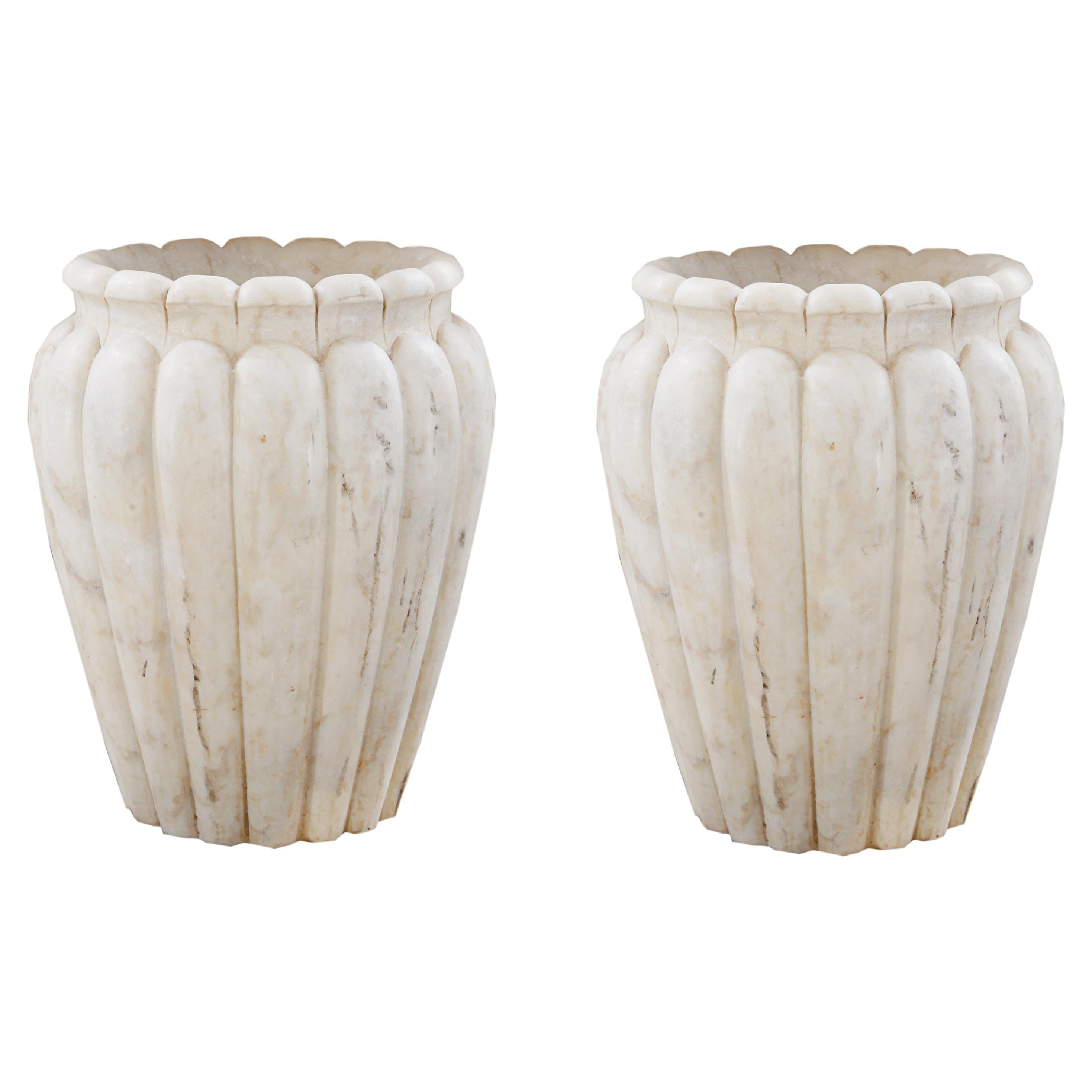 20th century french pair of white marble garden vases For Sale at 1stDibs