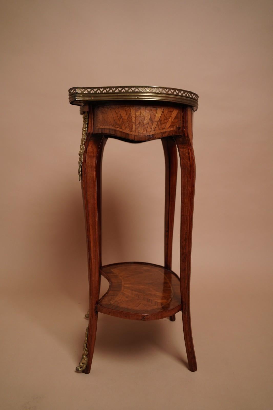 20th Century French Side Table in Louis XV Style. For Sale at 1stDibs