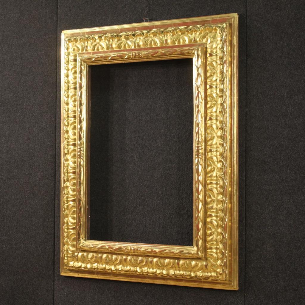 20th Century Gold Wood and Plaster Italian Frame, 1940 For Sale at 1stDibs