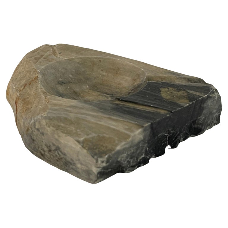 20th Century Hand Cut Stone Ashtray For Sale at 1stDibs