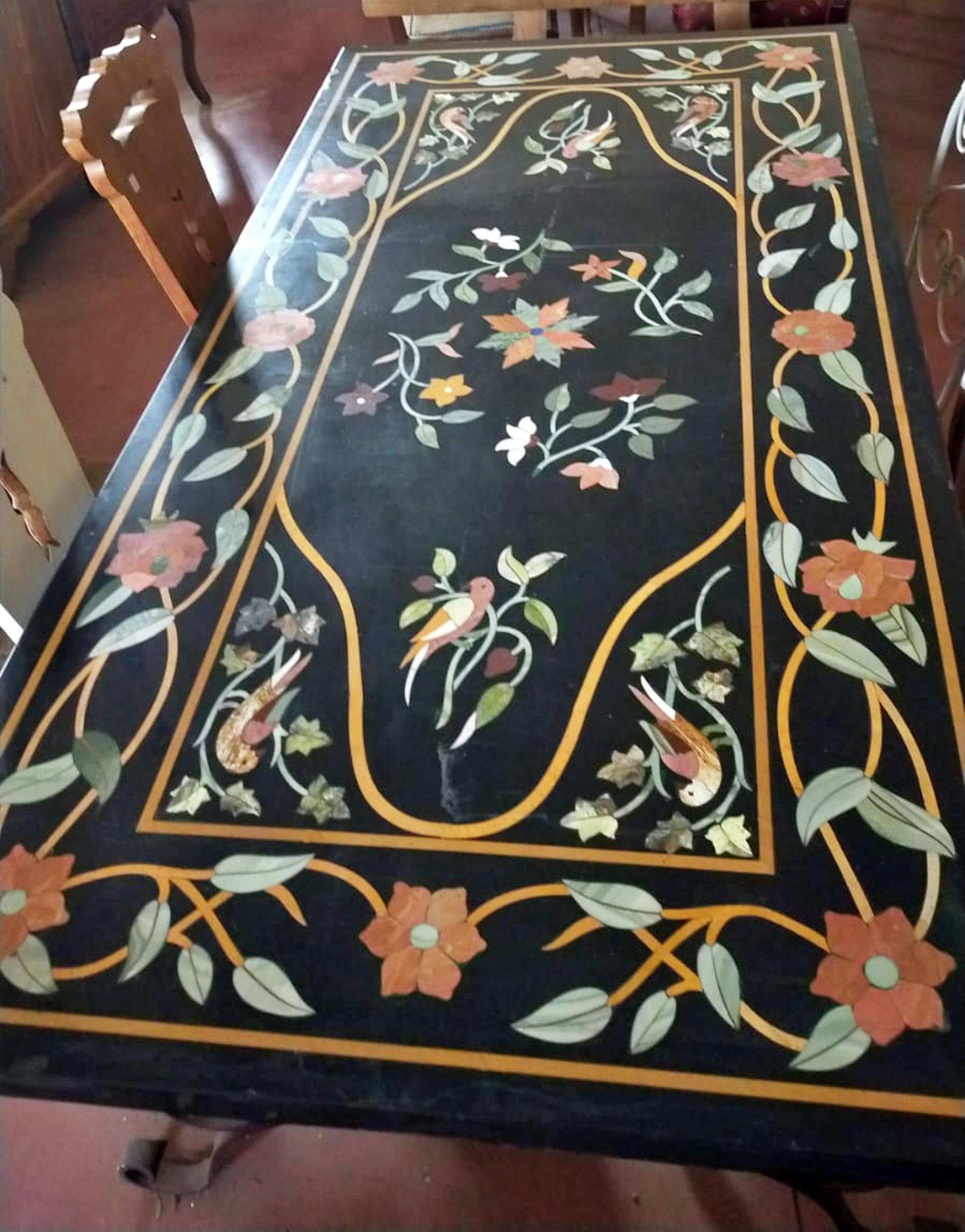 20th Century Italian Marble Table Top For Sale at 1stDibs