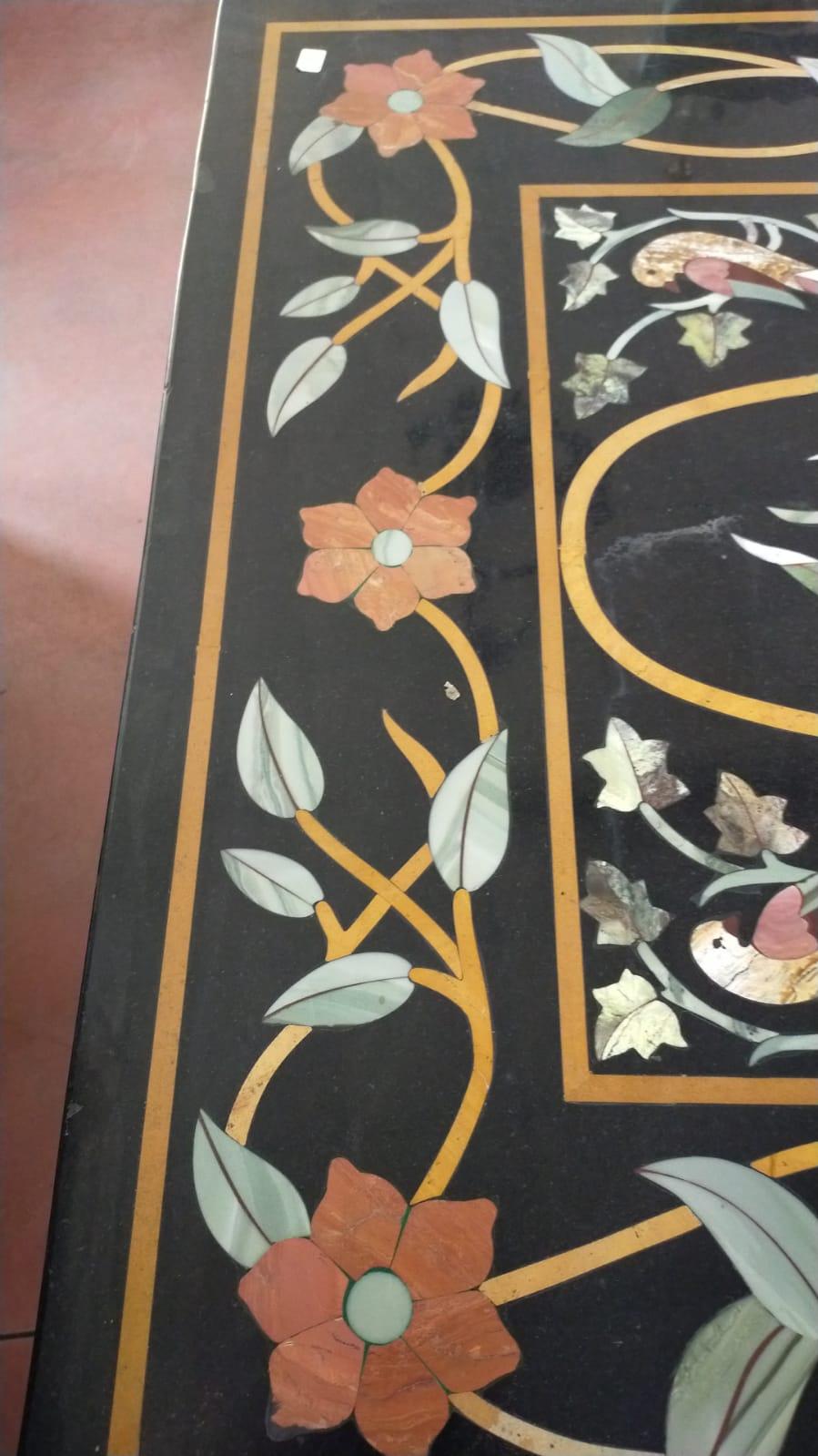 20th Century Italian Marble Table Top For Sale at 1stDibs