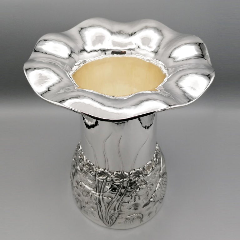 20th Century Italian Solid Silver Vase "Sea" For Sale at 1stDibs
