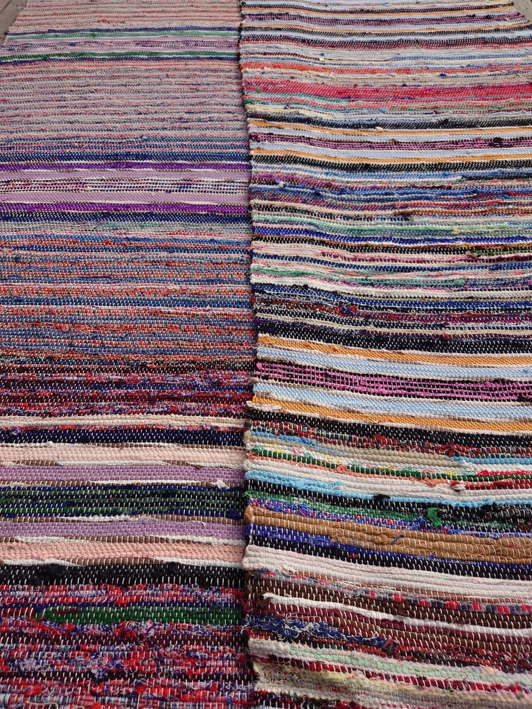 20th Century Long Swedish Hand Wowen Rag Rug For Sale at 1stDibs