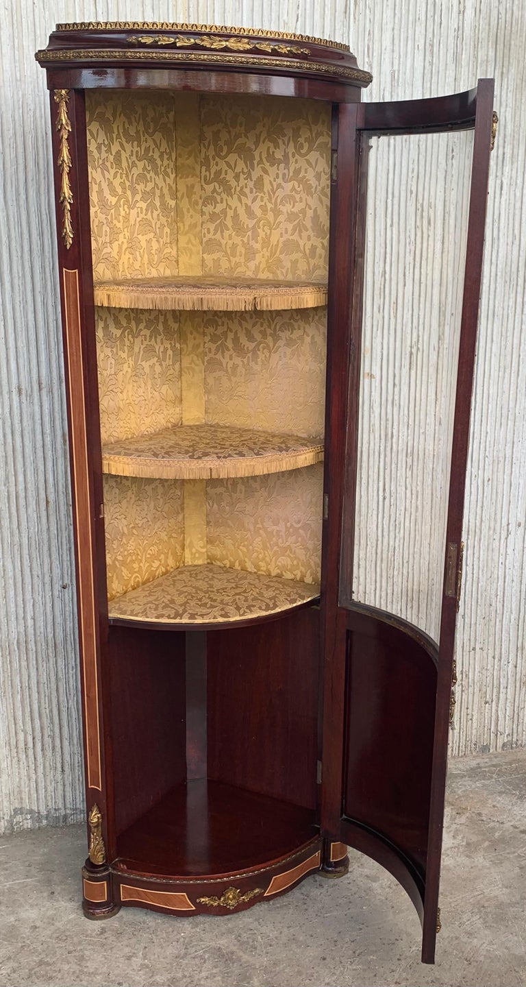 20th Century Louis XV Style Mahogany and Marquetry Corner Vitrine For ...