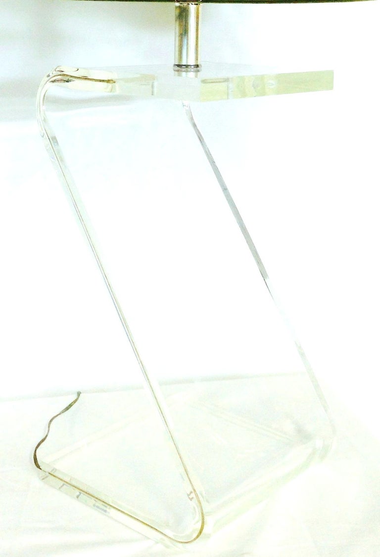 20th Century Lucite Slab "Z" and Chrome Side Table Lamp For Sale at 1stDibs