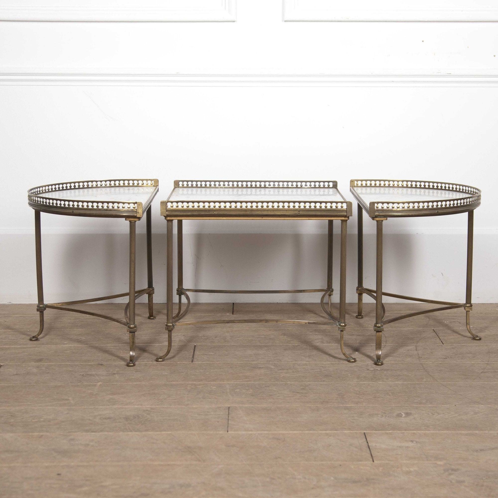 20th Century Oakwood Coffee Table For Sale at 1stDibs