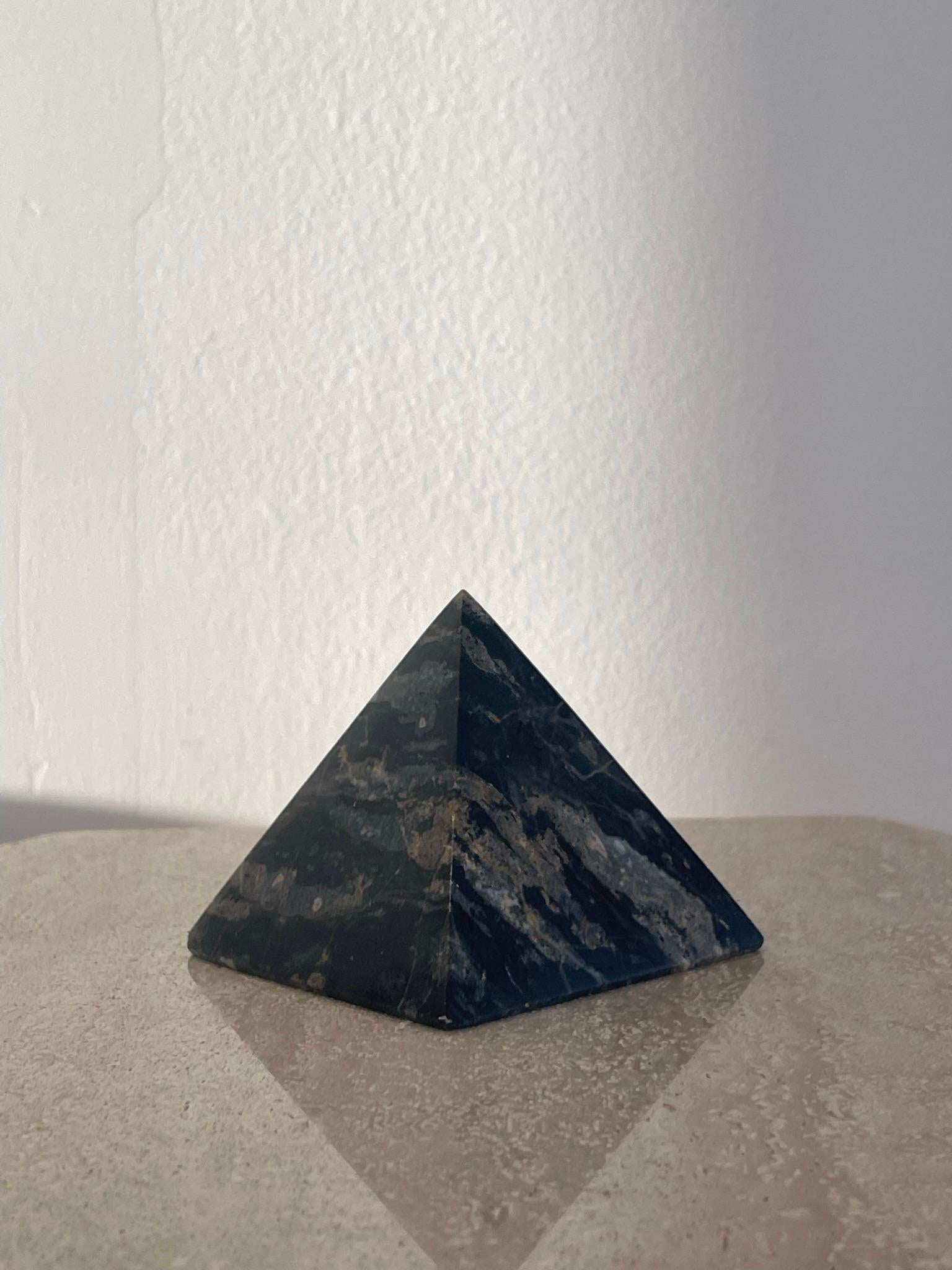20th Century Marble Pyramid Paperweight For Sale at 1stDibs