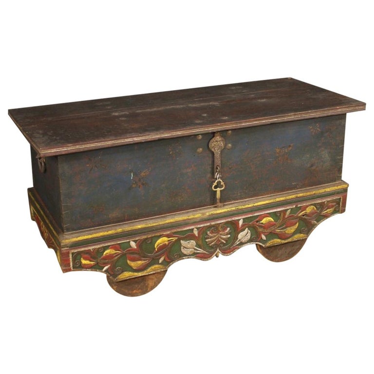 20th Century Painted Wood Indian Chest, 1950 For Sale at 1stDibs