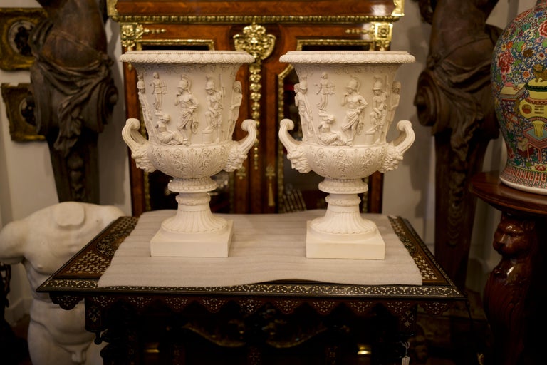 20th Century Pair Medici Vase Vases For Sale at 1stDibs