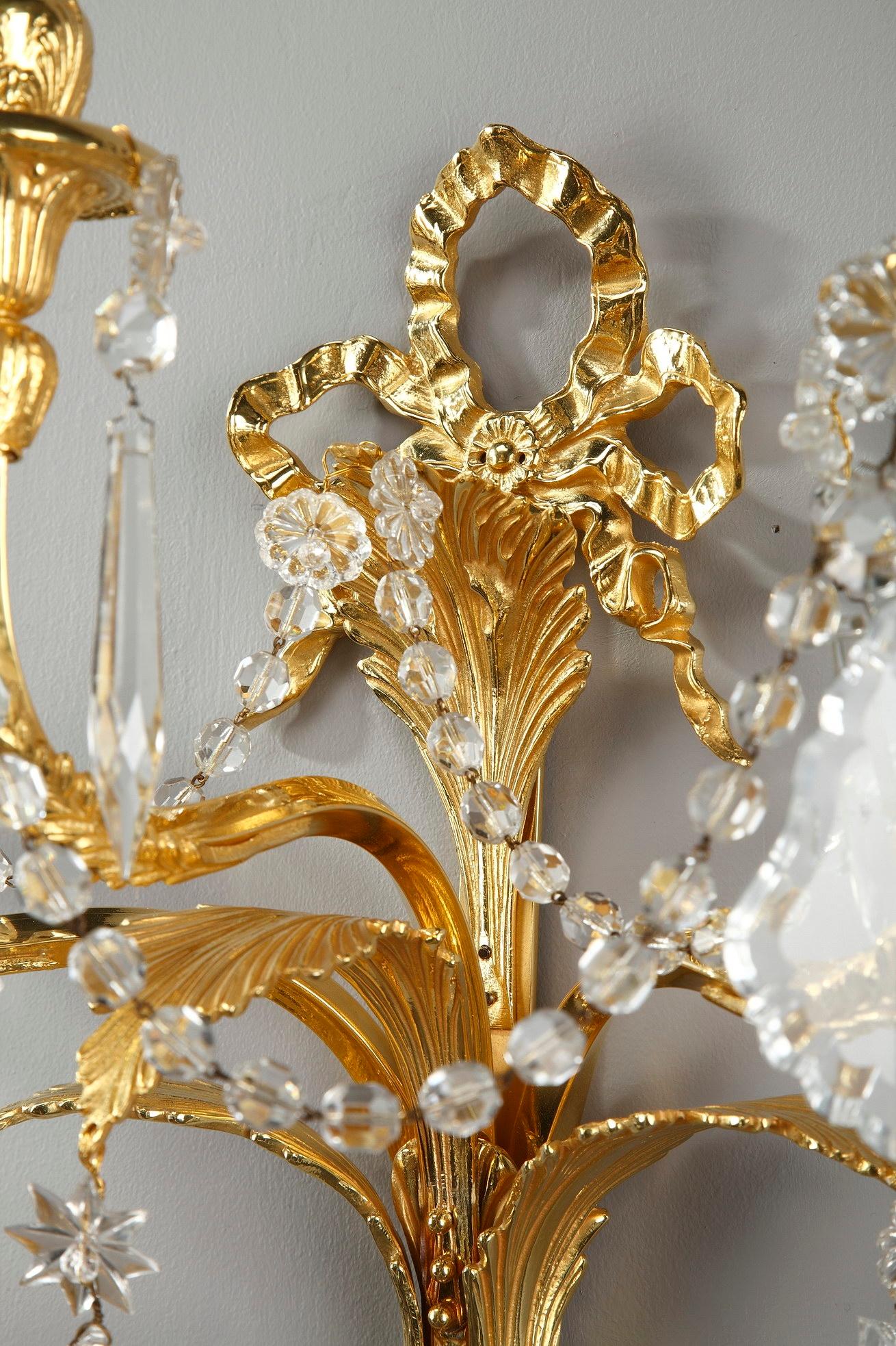 20th Century Pair of Neoclassical Wall Lights at 1stDibs