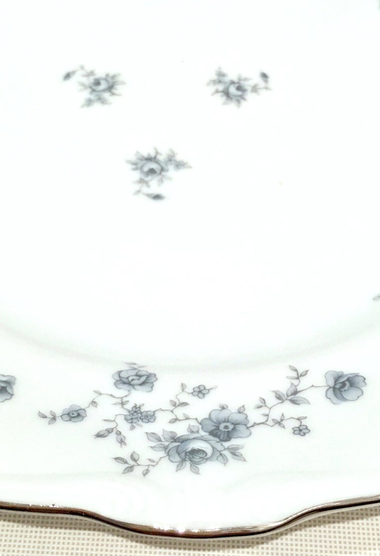 20th Century Porcelain and Platinum German Dinnerware S/25 By, Haviland ...