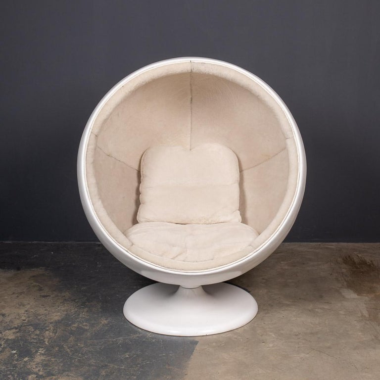 20th Century Retro Ball Chair in the Style of Eero Aarnio for Asko, C ...
