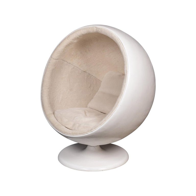 20th Century Retro Ball Chair in the Style of Eero Aarnio for Asko, C ...