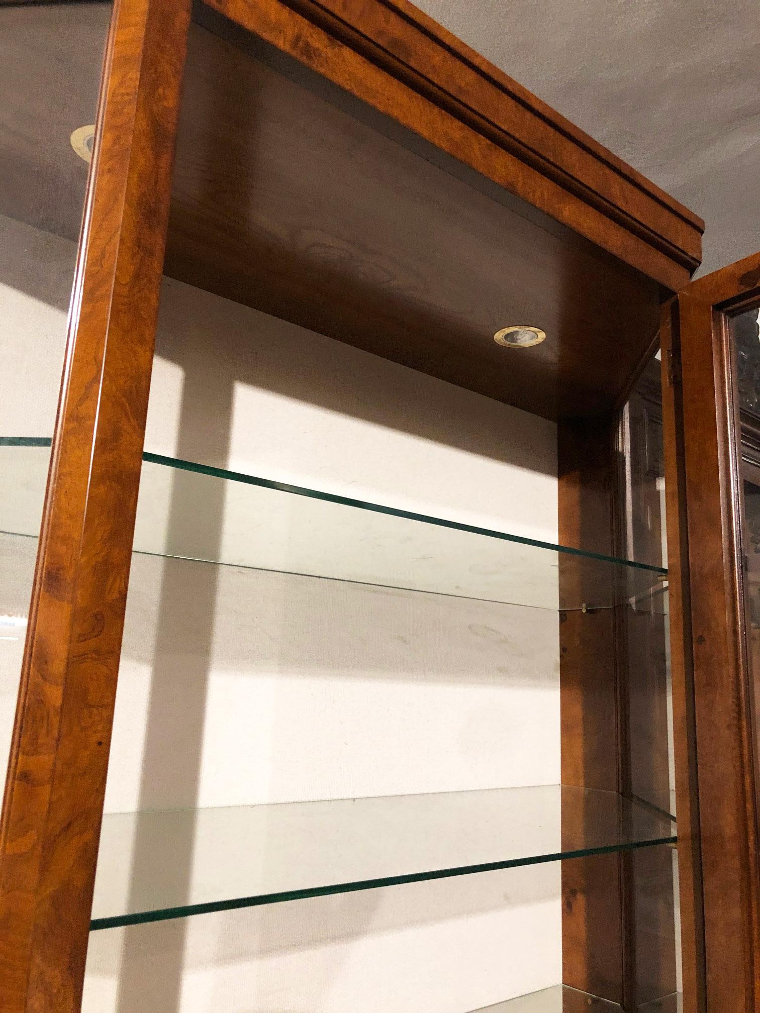 Uncommon Italian Showcase with Glass Shelves Elm Briar For Sale at 1stDibs