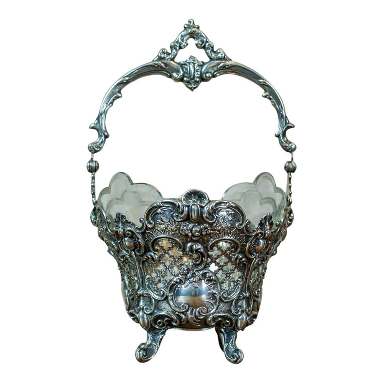 20th Century Silver Basket For Sale at 1stDibs