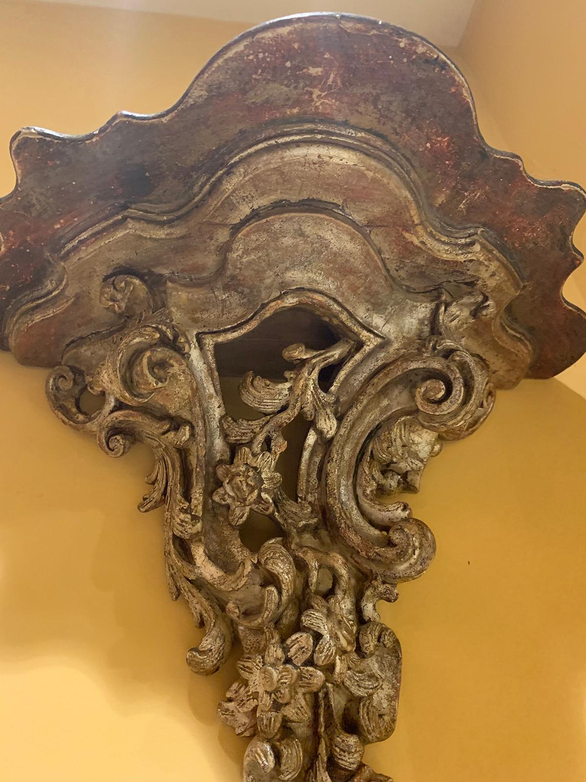 20th Century Silver Gilt Floral Bracket For Sale at 1stDibs