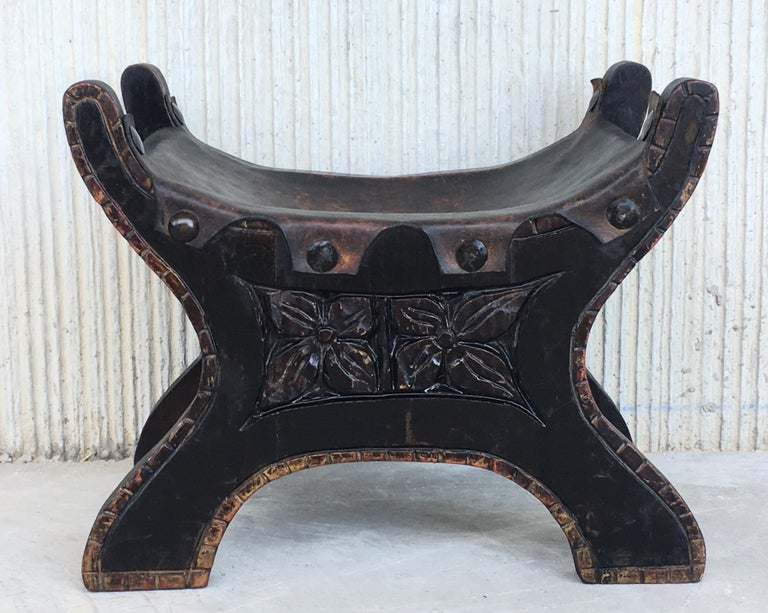 20th Century Spanish Gilt Decorated and Carved Foot Stool in Wood and ...