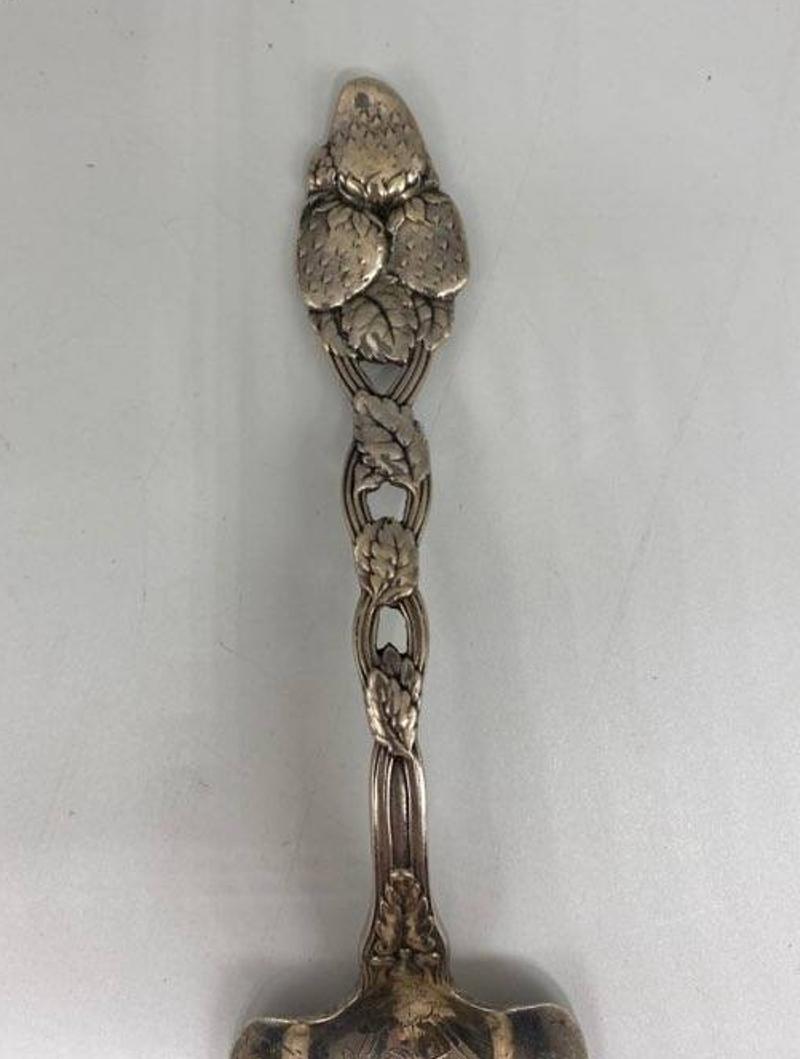 20th Century Sterling Silver Tiffany and Co Strawberry Vine Pie Server ...