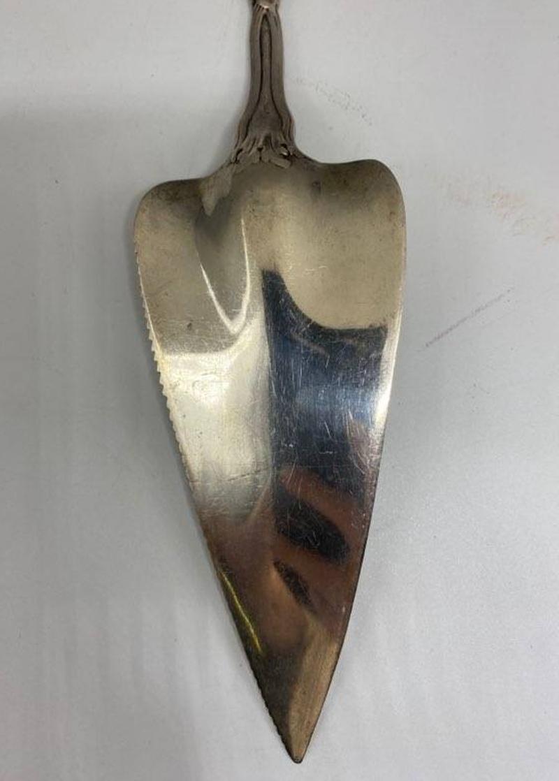 20th Century Sterling Silver Tiffany and Co Strawberry Vine Pie Server ...