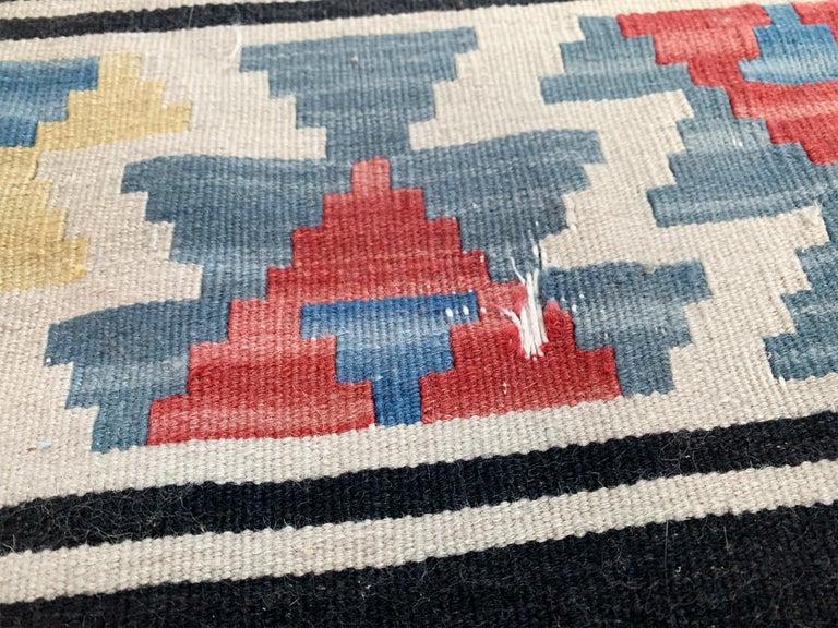 20th Century Striped Navajo Rug For Sale at 1stDibs