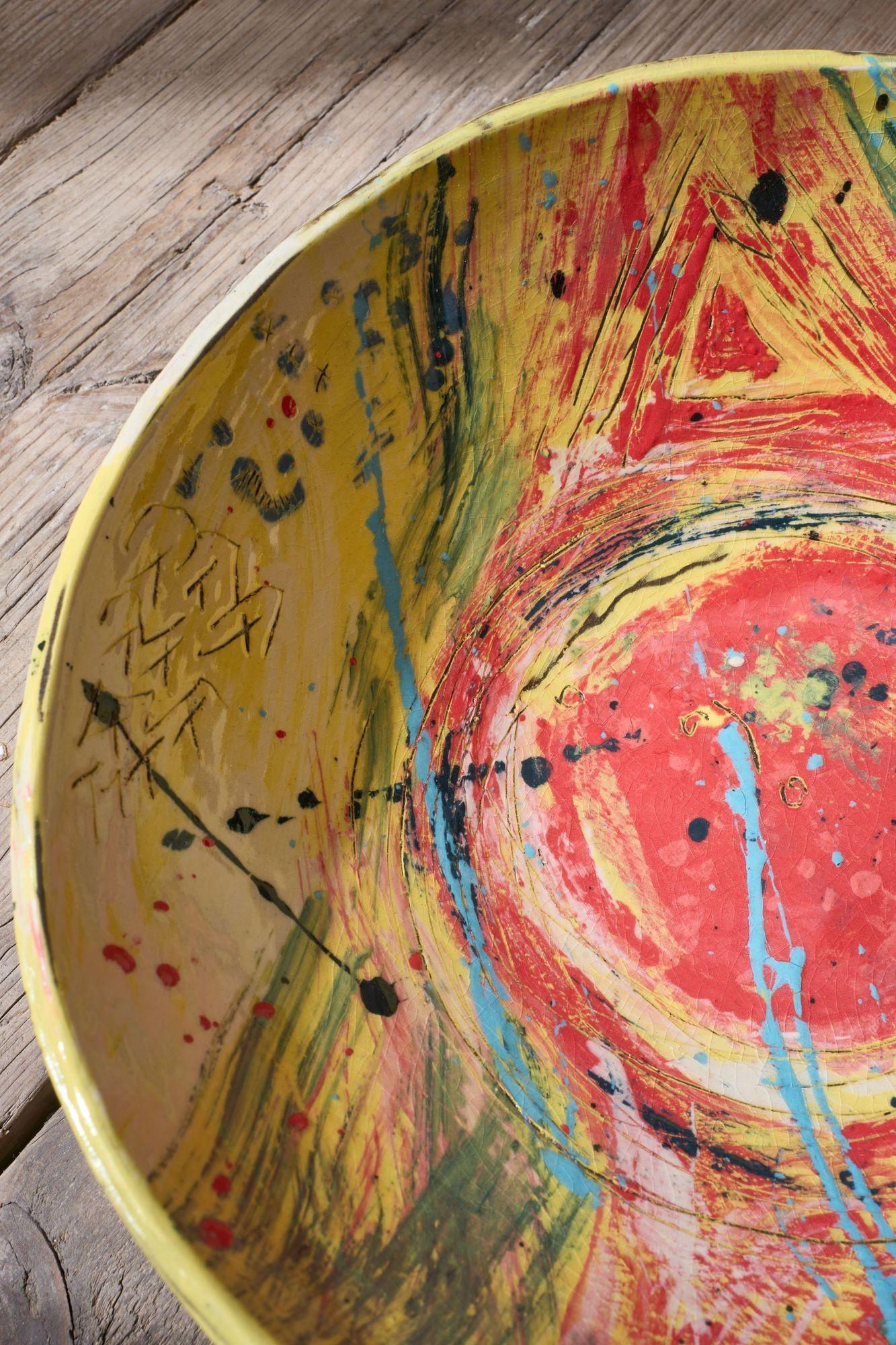20th century Studio pottery bowl - Yellow splash For Sale at 1stDibs