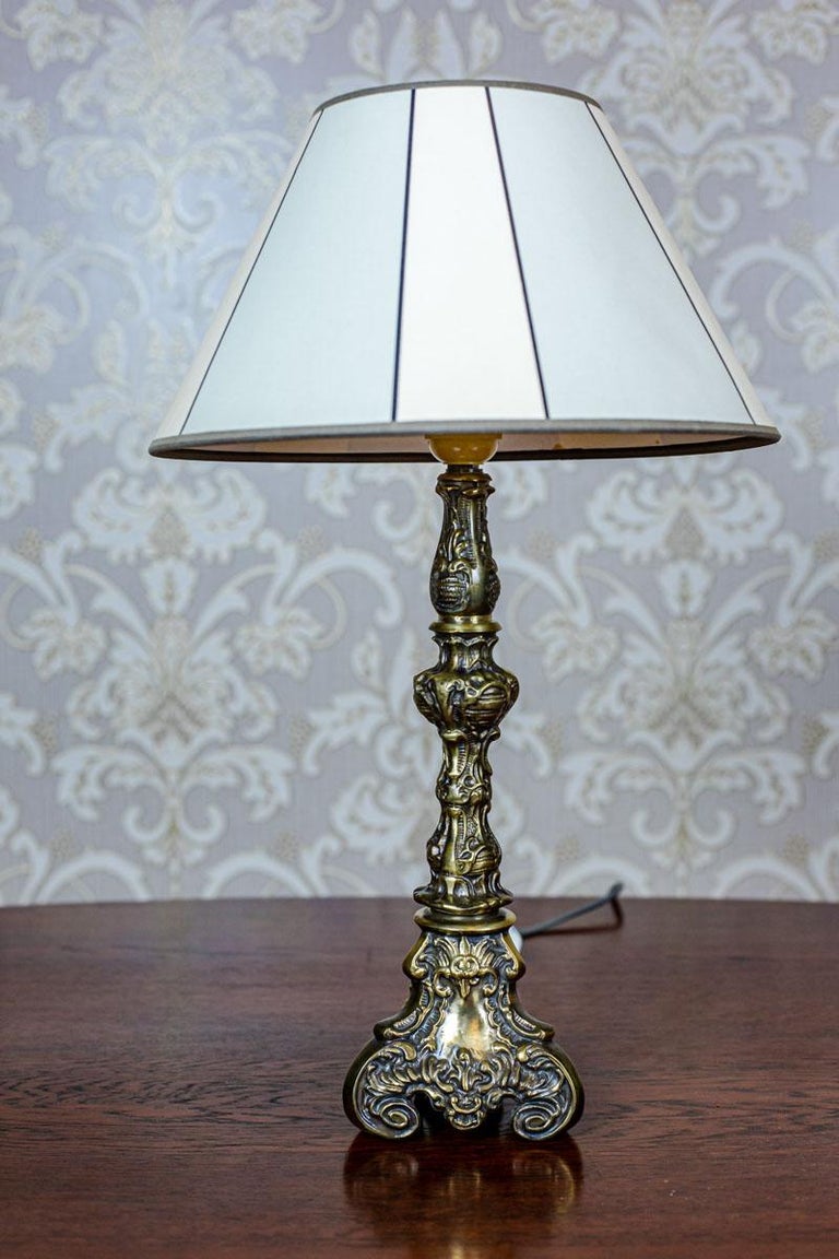 20th Century Stylized Table Lamp For Sale at 1stDibs