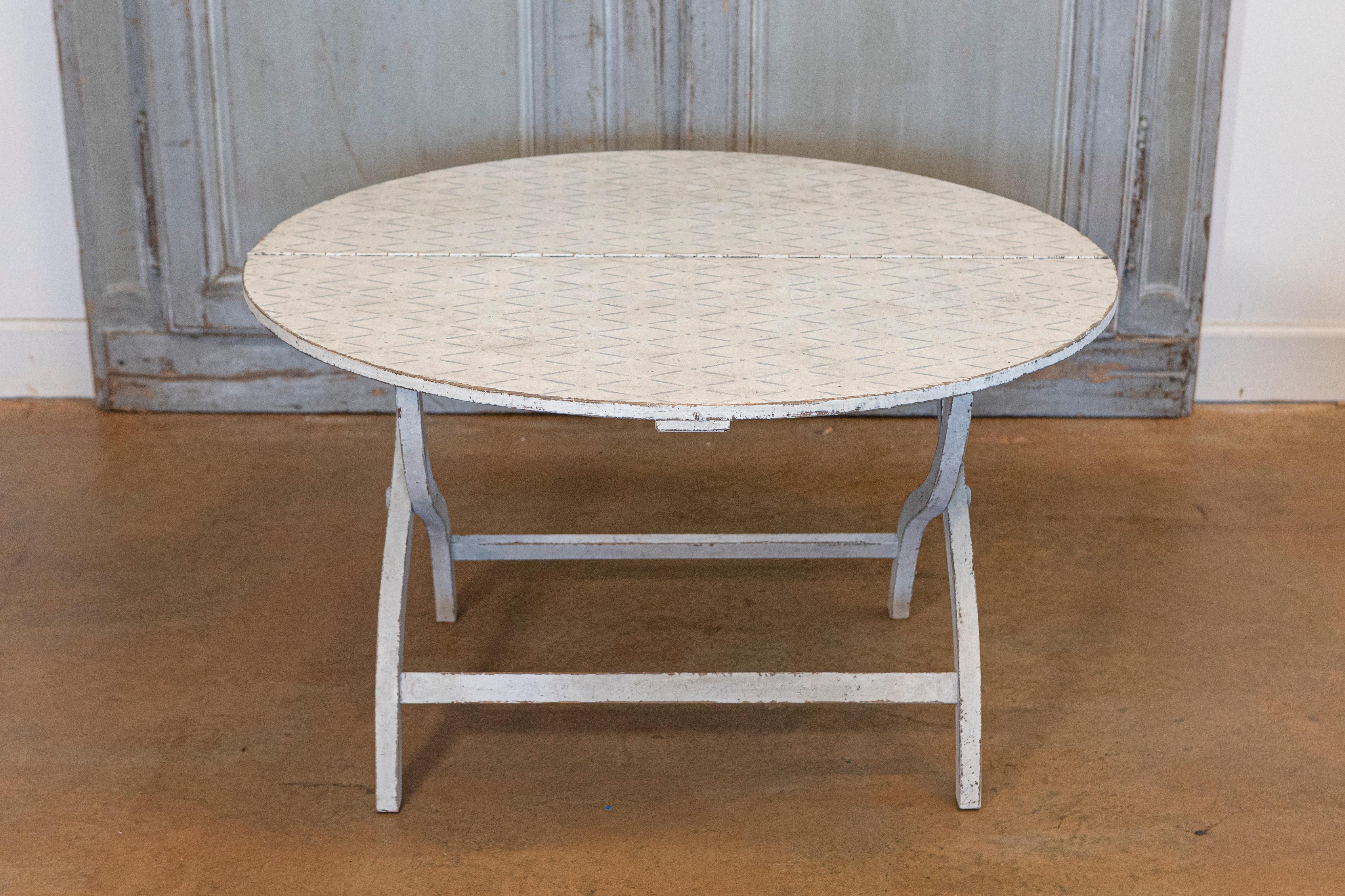 20th Century Swedish Folding Table Circa 1900 For Sale at 1stDibs