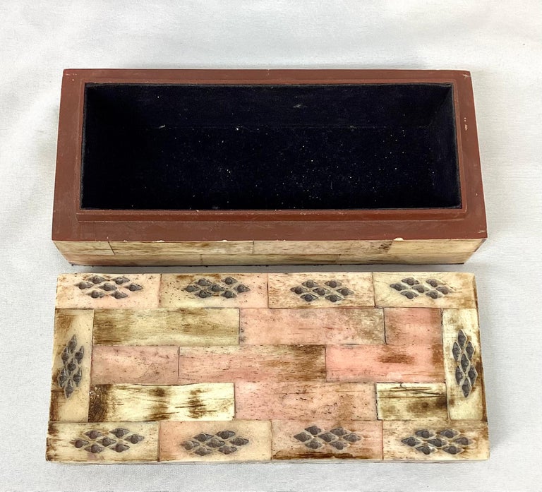 20th Century Tessellated Bone Trinket Box For Sale at 1stDibs