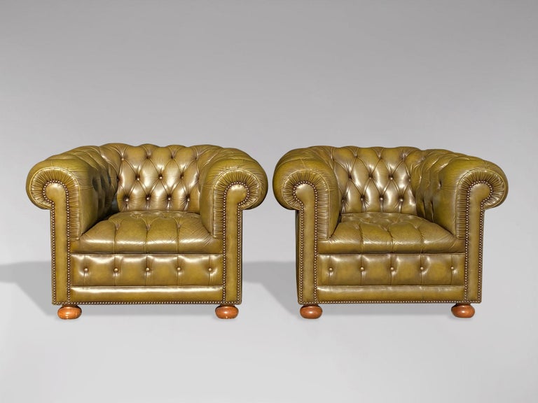 20th Century Three Piece Green Leather Chesterfield Suite For Sale at ...
